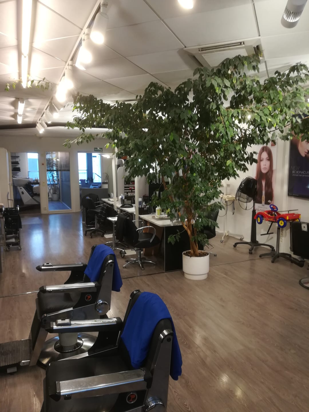 Kampaamo Espoo | Timma