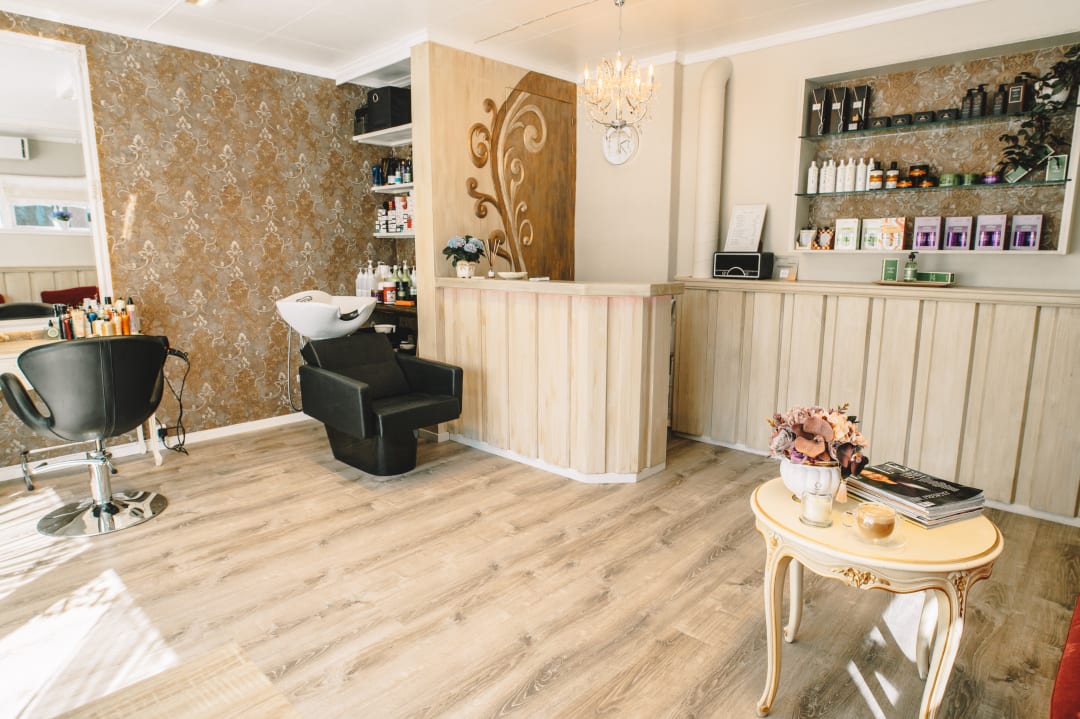 Silvia Beauty Studio - Se salongens ledige timer | Timma