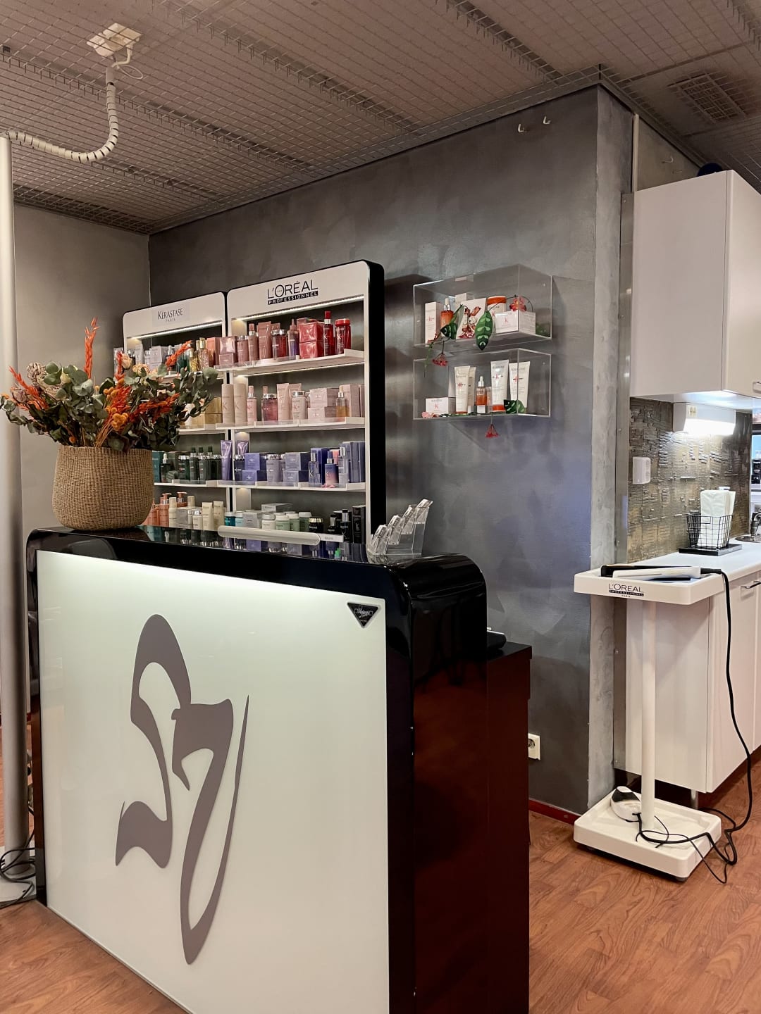 Book salon appointments - Varaa salonkiaika | Timma