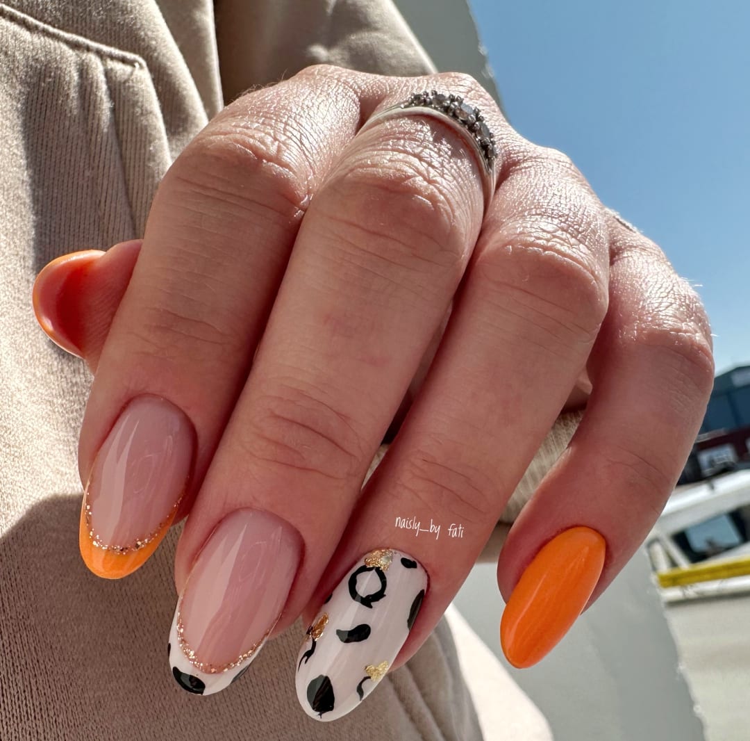 blissence studio - Se salongens ledige timer | Timma