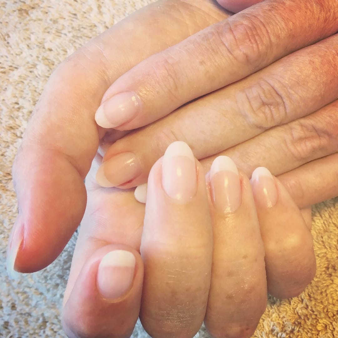 Scandinavian nails by abameme® AS - Se salongens ledige timer | Timma