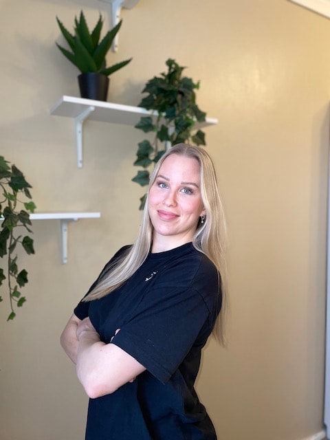 Hieroja Disa Ylimäki - Katso salongin vapaat ajat | Timma