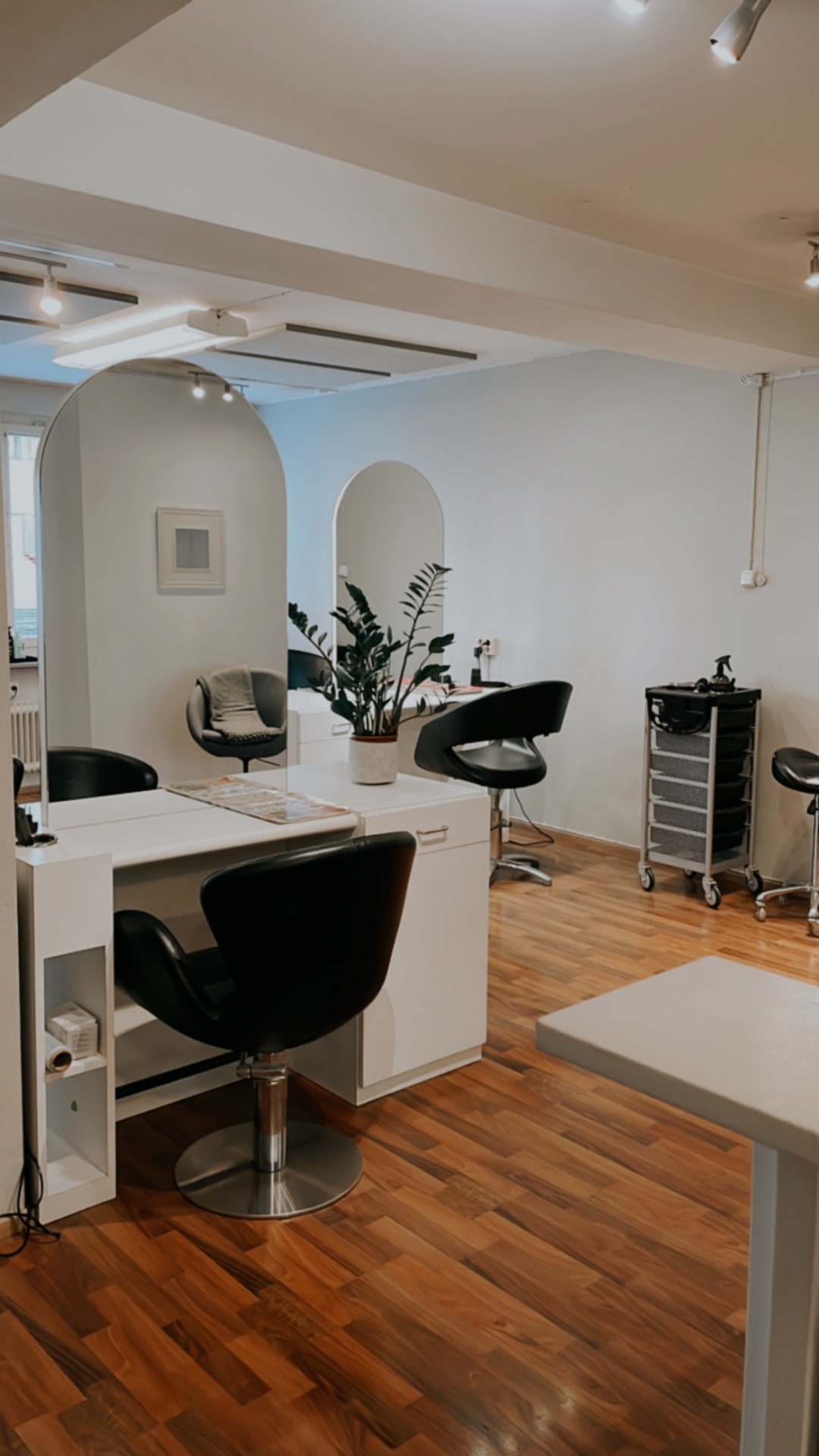 Kampaamoleikkaus Turku | Timma