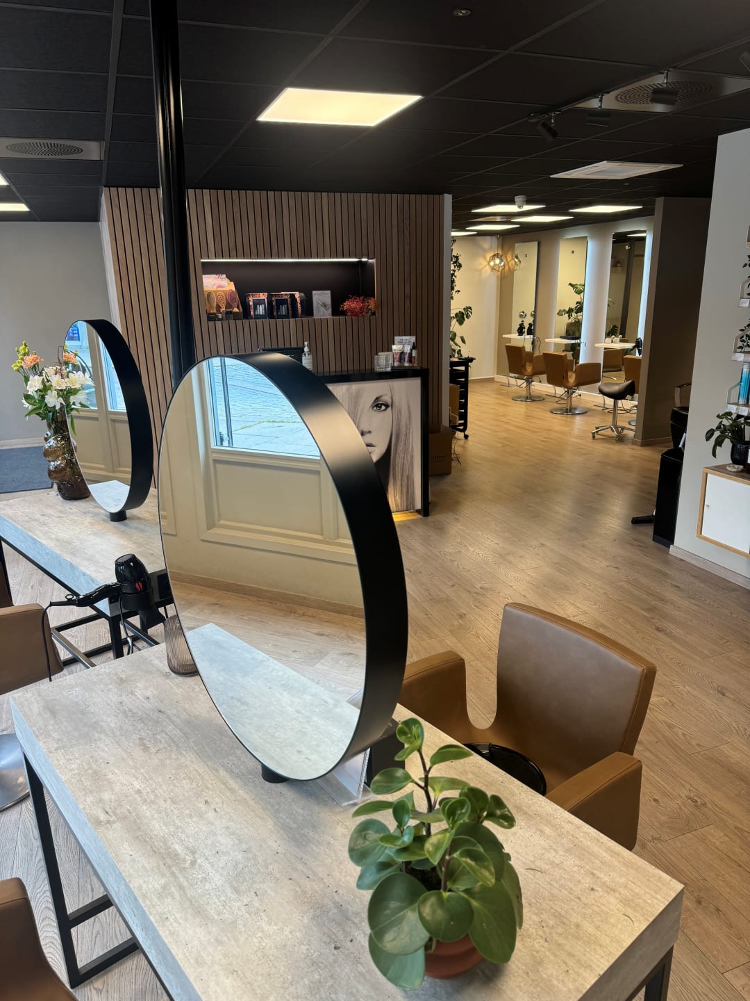 Frisør Moss | Timma