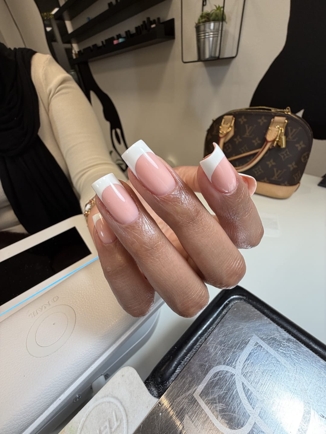 Manikyr og pedikyr Oslo | Timma