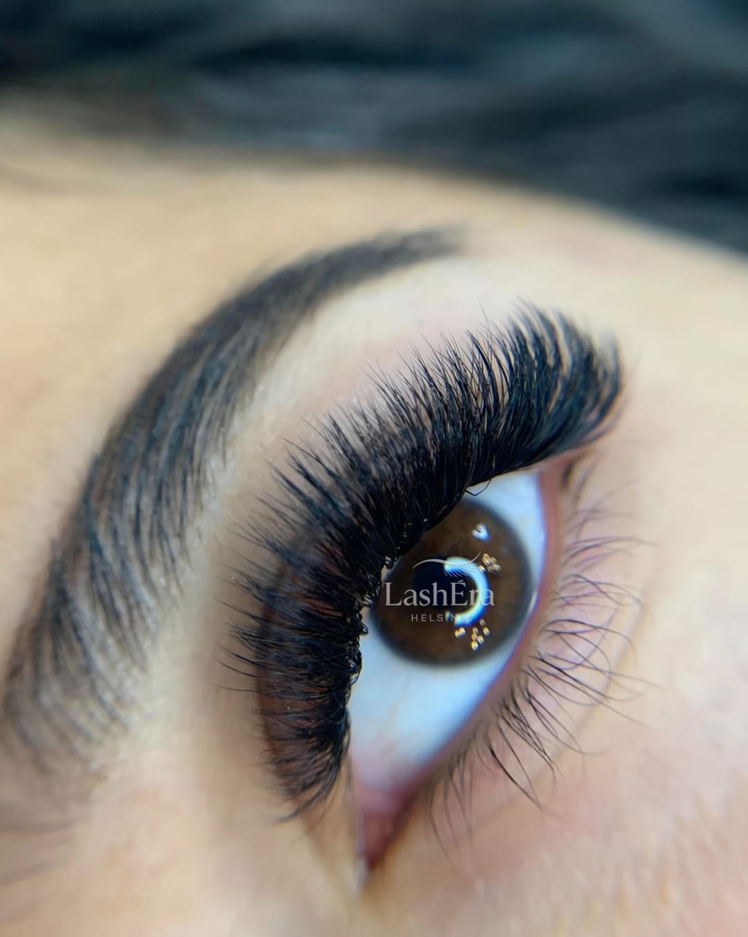 LashÉra - Katso salongin vapaat ajat | Timma